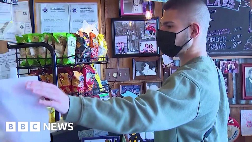 Texas mask mandate: 'I'm leaning towards staff still wearing masks ...