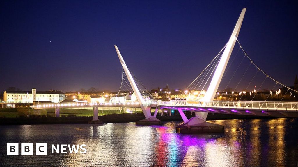 Londonderry Peace Bridge: Ten years of city's 'structural handshake ...