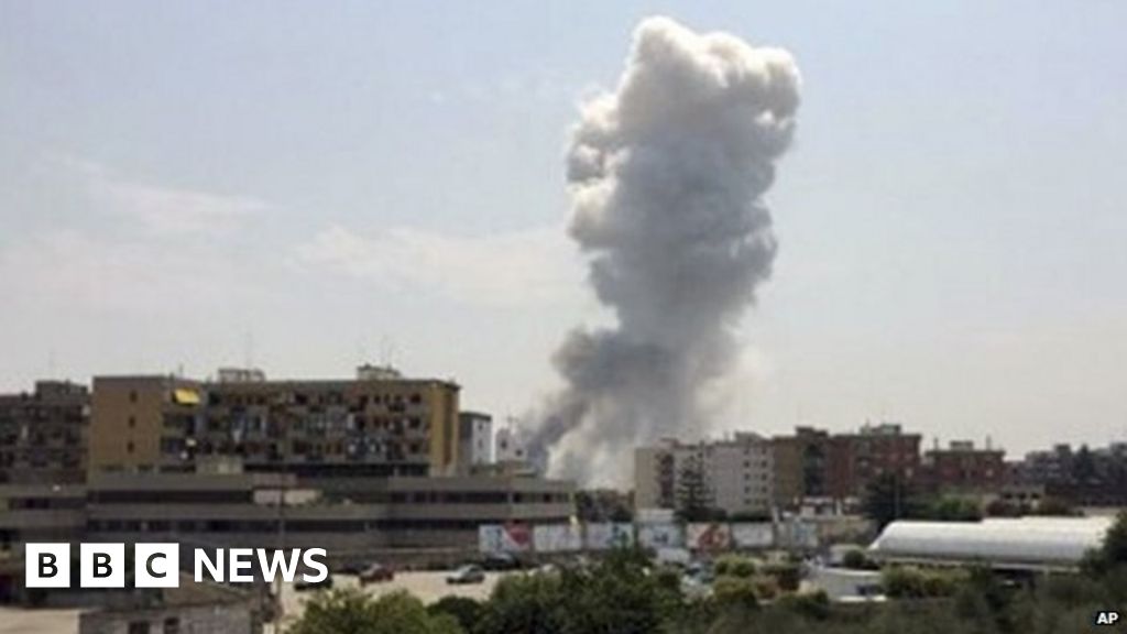 Italian fireworks factory blasts kill seven - BBC News