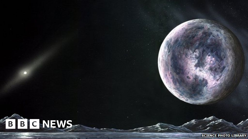 New Horizons on course for Pluto flyby on Tuesday - BBC News