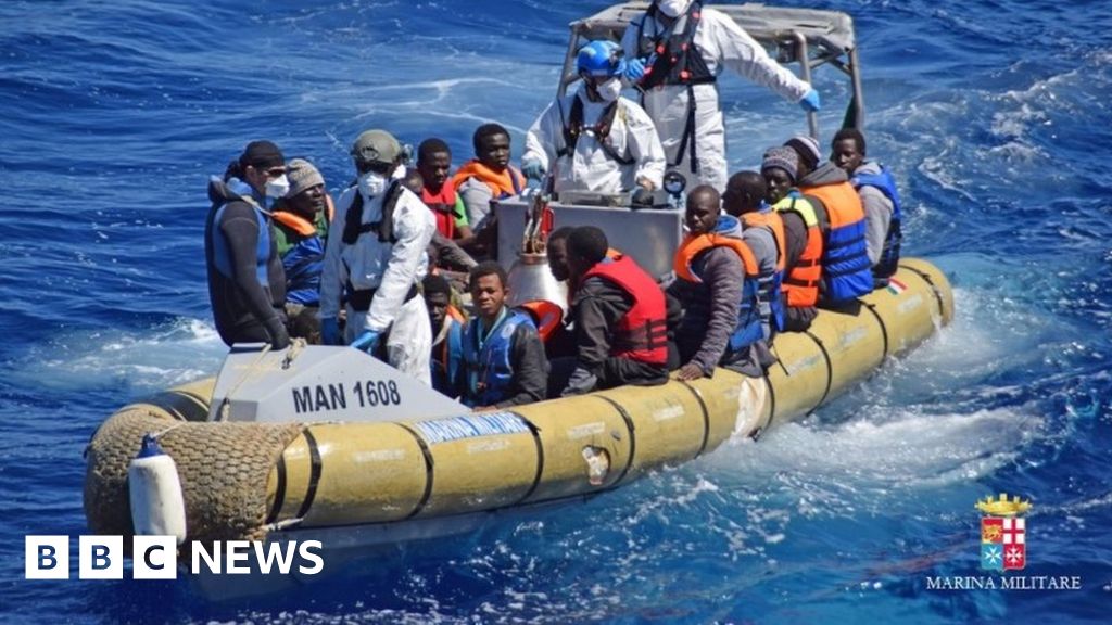 UK needs to do more to help refugees, say organisations - BBC News