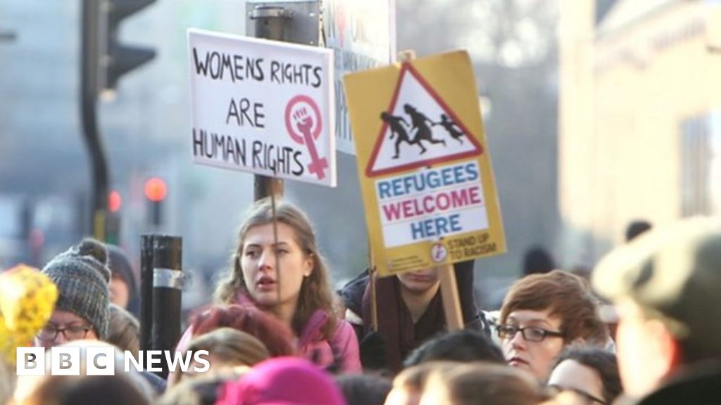 Donald Trump protest marches held in Cardiff and Bangor - BBC News