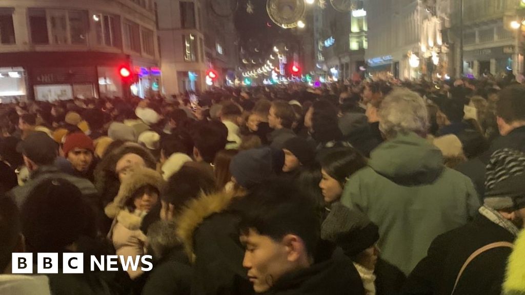 London New Year fireworks: Fake tickets to blame for issues says City ...