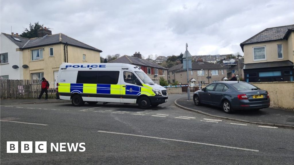 Five arrested in right-wing terror raids across England and Wales - BBC ...