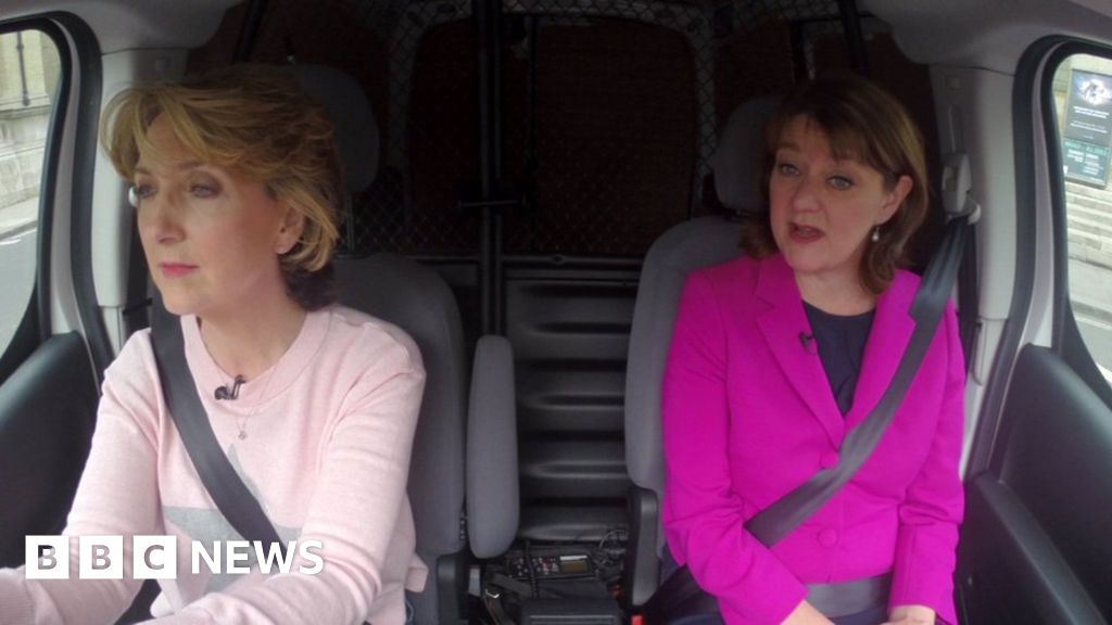 Leanne Wood: Plaid Cymru leader 'took drugs as student' - BBC News