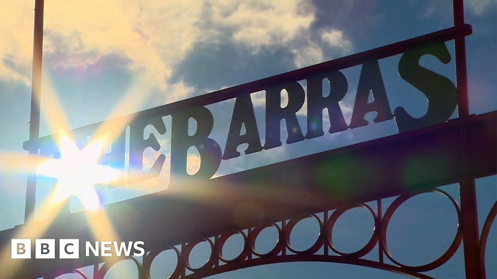 100 years of Glasgow's The Barras - BBC News