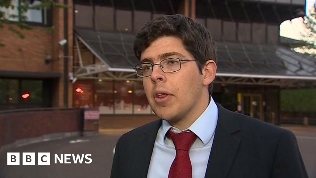 New Cardiff Labour leader Huw Thomas 'truly humble' - BBC News