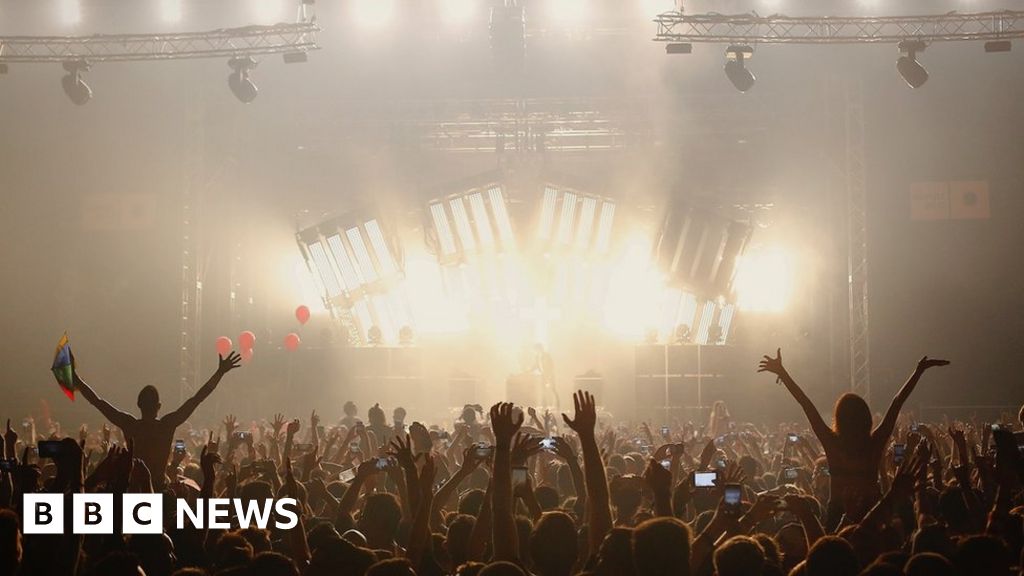 The new African beat set to get Europe dancing - BBC News