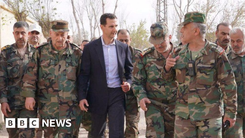 Syria war: President Assad's frontline visit - BBC News