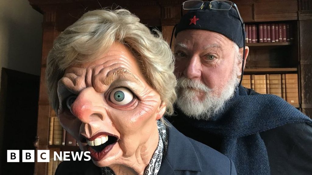 Spitting Image archives donated to Cambridge University - BBC News