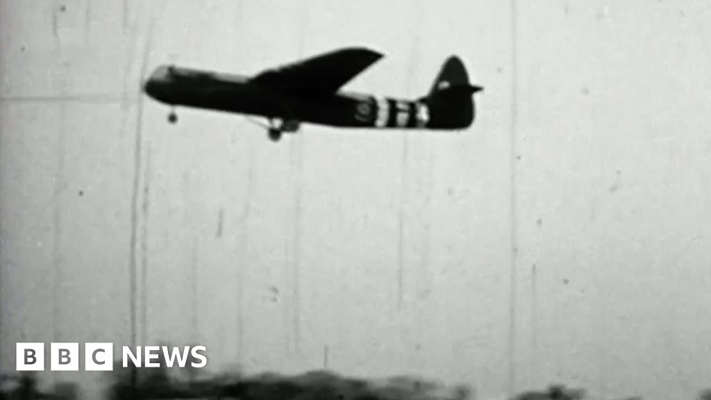 South Downs Memorial For Ww2 Plane Crash Victims Bbc News