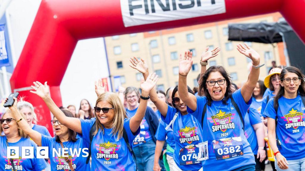Hundreds join Twilight Walk for LOROS Hospice charity - BBC News