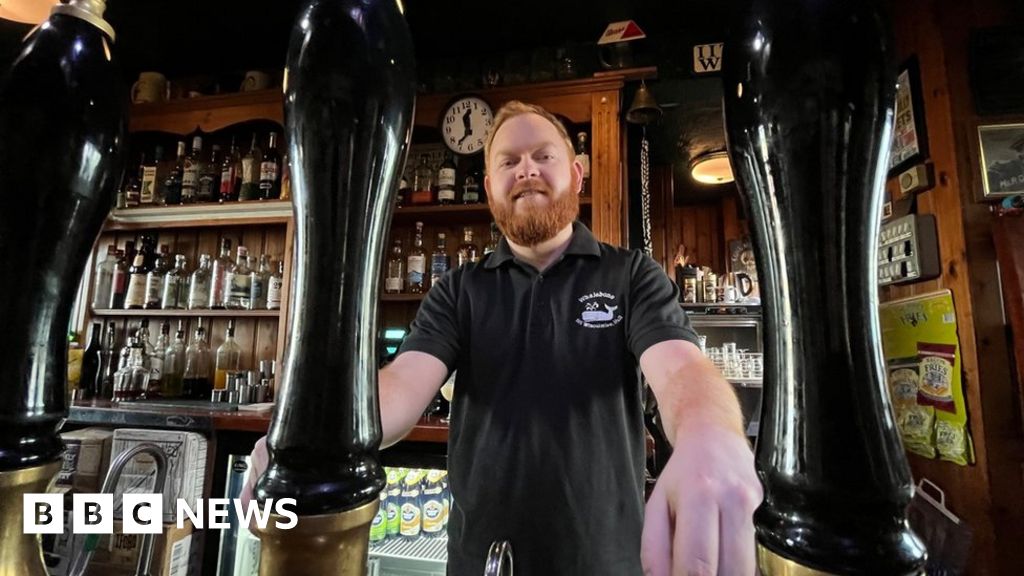 The Whalebone pub in Hull will stay traditional, says outgoing landlord ...