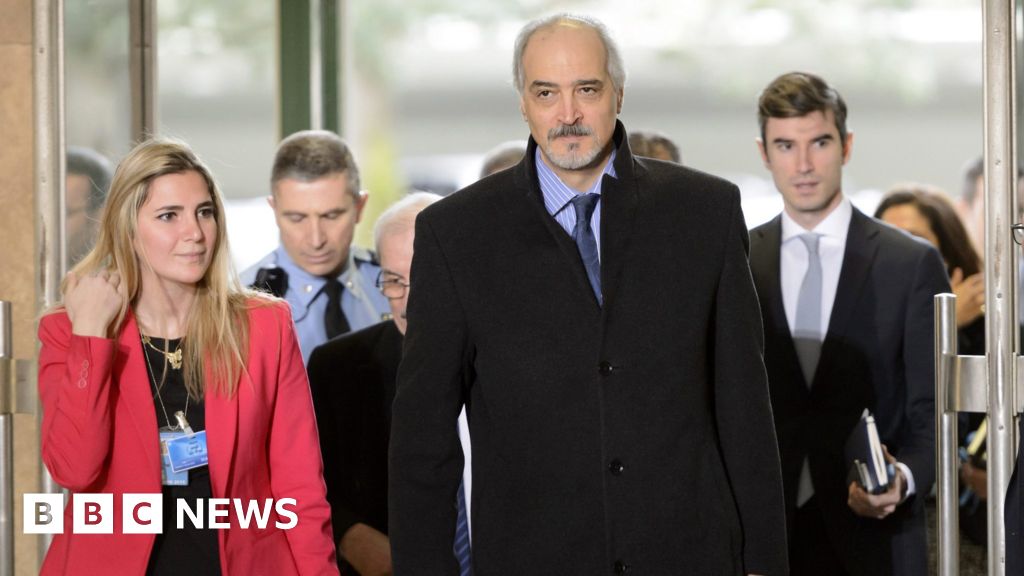 Syria peace talks move tentatively into a second day - BBC News