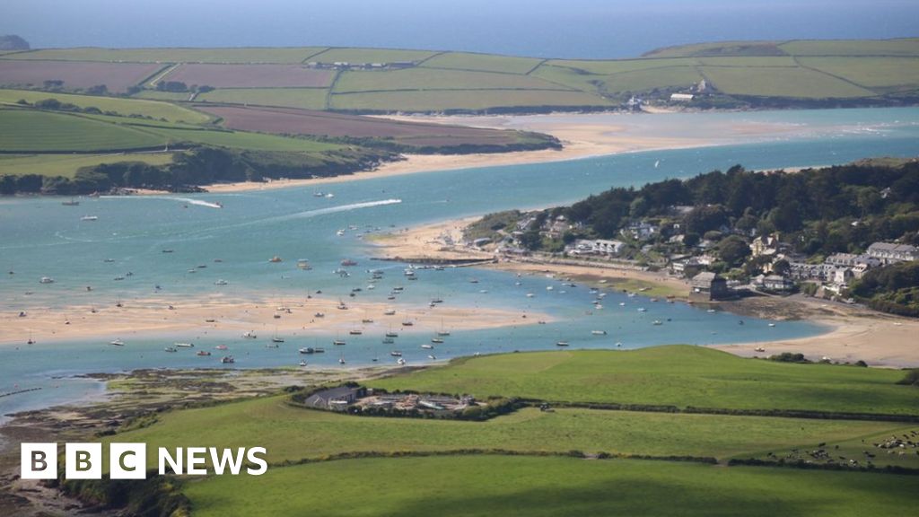Porthilly Spirit festival in Cornwall refused licence - BBC News