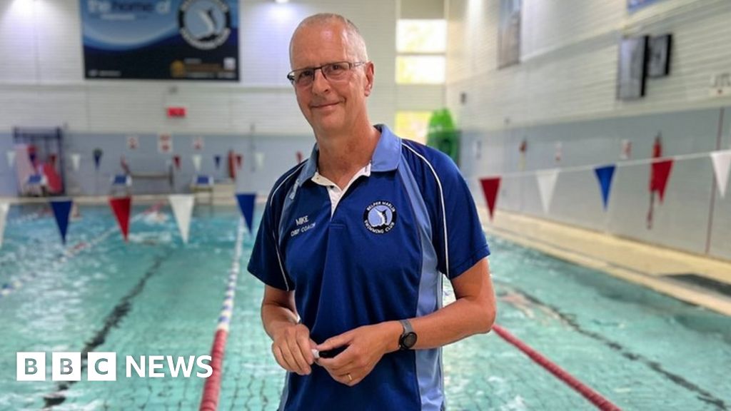 Swimming club fears for Belper Leisure Centre future - BBC News