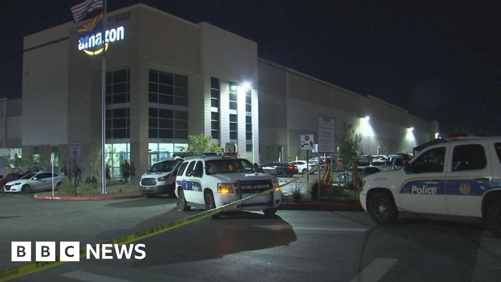 Dead baby found in restroom at Amazon warehouse in Phoenix - BBC News