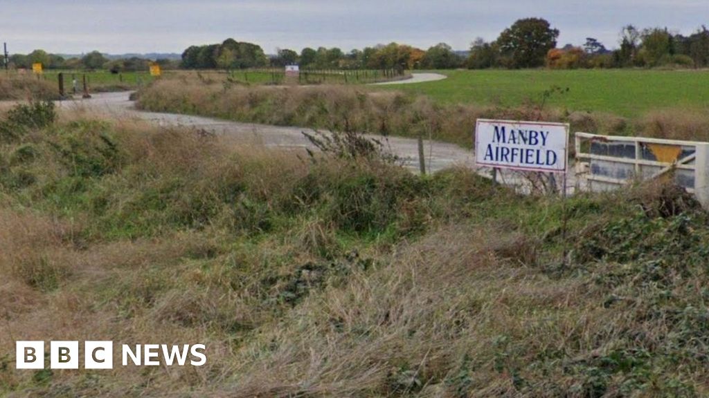Manby Airfield: Horseboxes set ablaze at former RAF site - BBC News