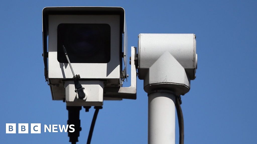 Arun: Councillors call on police to cover CCTV costs - BBC News