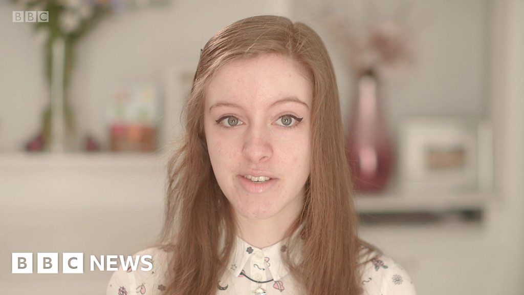 'My autism doesn't define who I am' - BBC News
