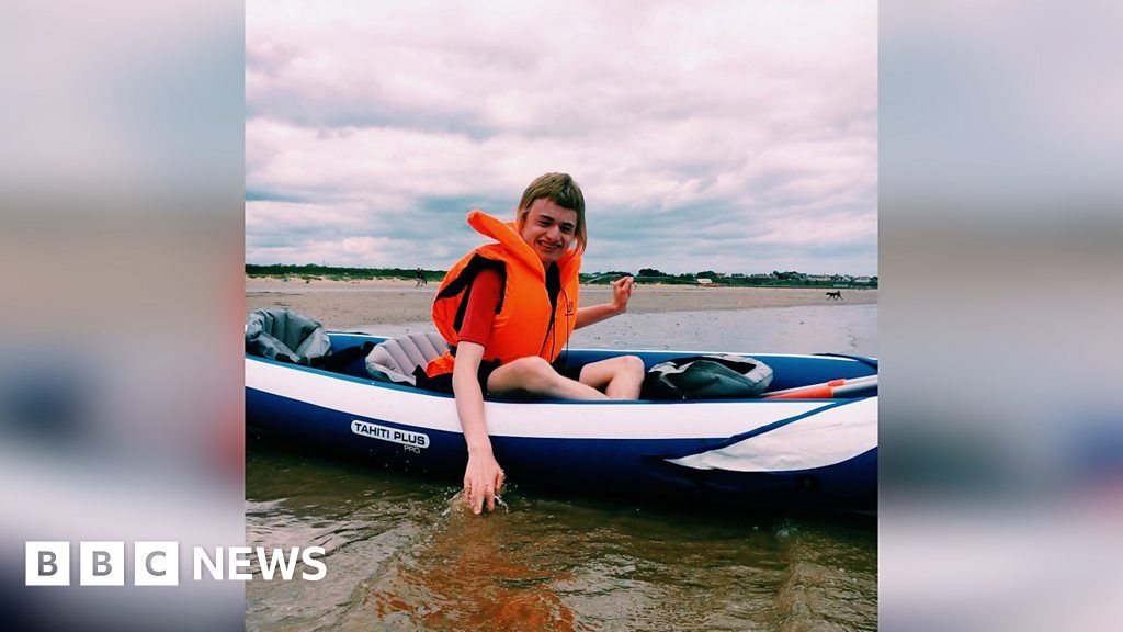 Hull teen who cannot walk 'is the biggest explorer'