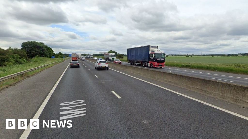 M18 near Doncaster to be closed overnight - BBC News