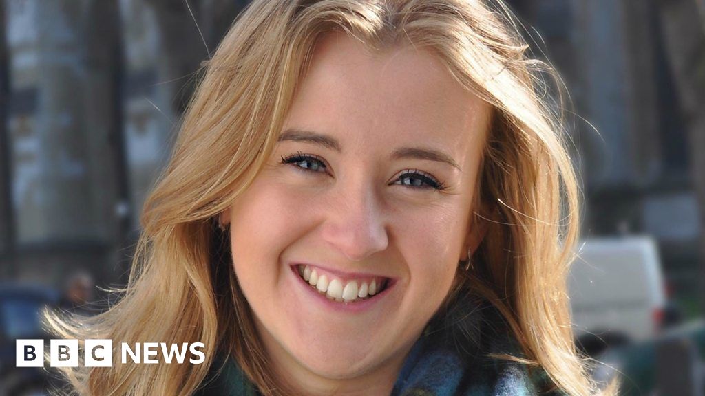 Bex Bailey: I was raped at a Labour Party event in 2011 - BBC News