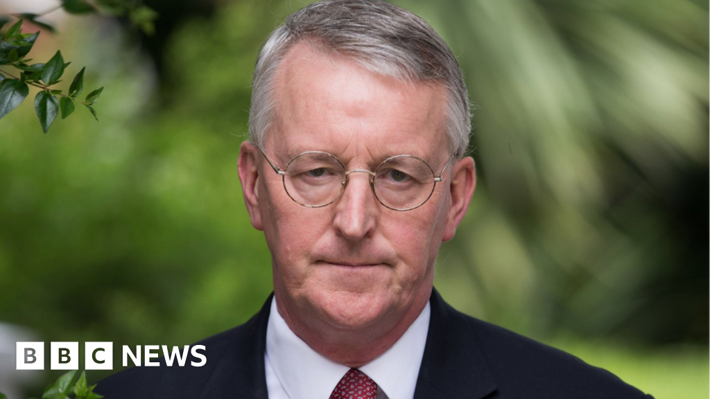 Hilary Benn appointed new shadow secretary of state for NI - BBC News