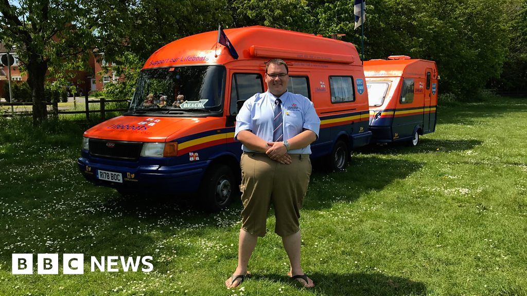 Converted camper and caravan raise money for RNLI