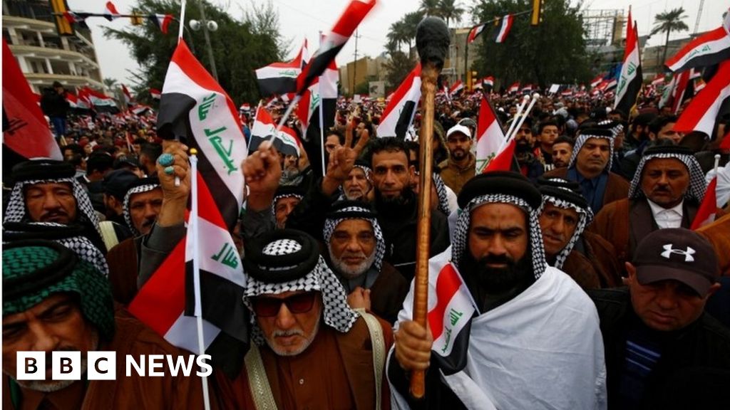 Huge rally as Iraqis demand US troops pull out - BBC News