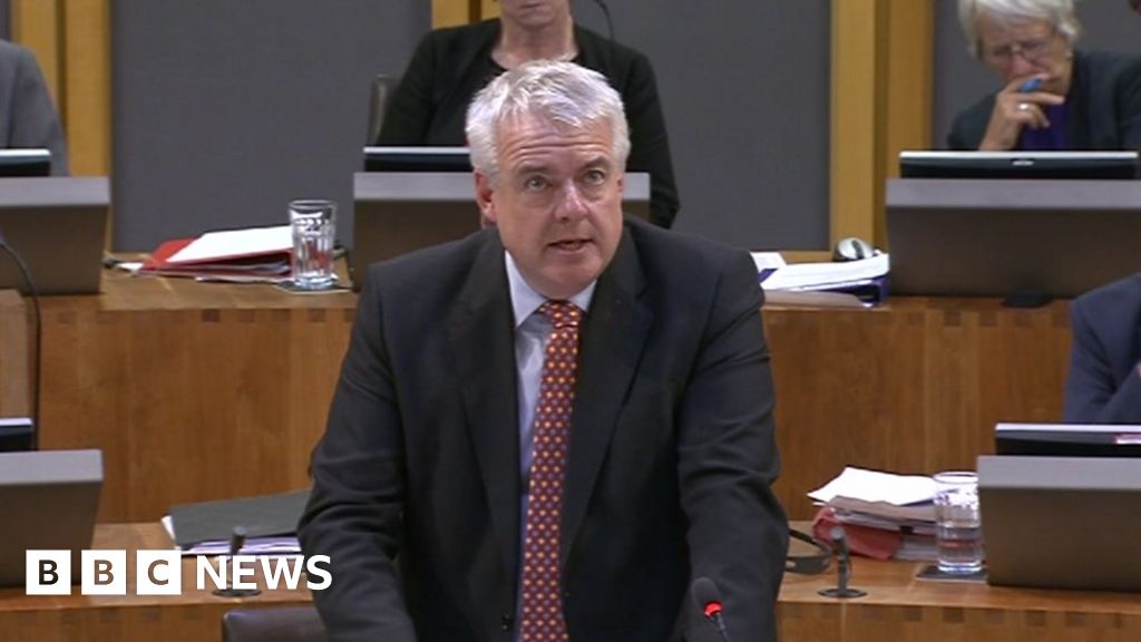 Family 'frustration' over Operation Jasmine - BBC News