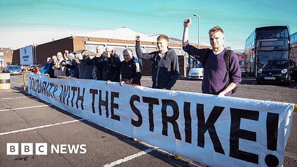 Workers at Falkirk bus maker ADL strike over pay - BBC News