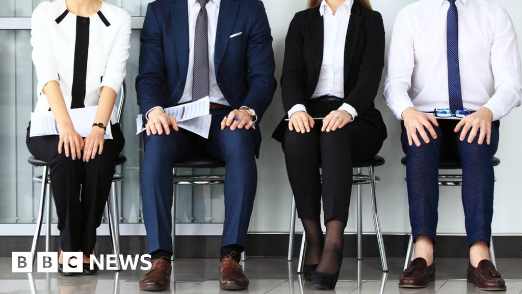 Employers 'having to pay more to recruit new staff' - BBC News