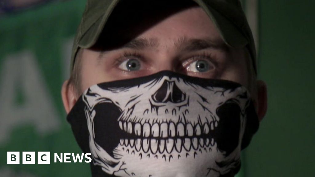 The secret world of Russia football hooligans - BBC News