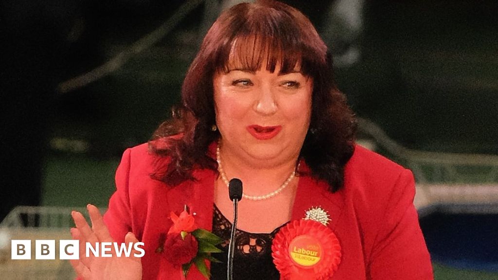 Leamside railway line: Calls to reopen service in full - BBC News