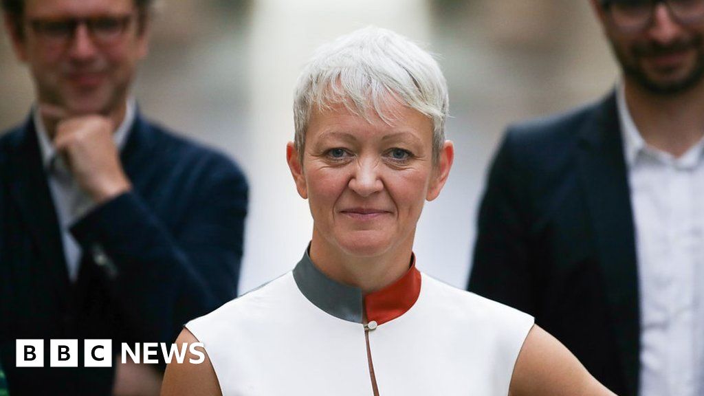 Tate Director Maria Balshaw on importance of gender