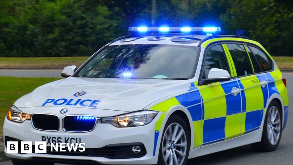 Girl, 14, leads police on car chase in Birmingham - BBC News