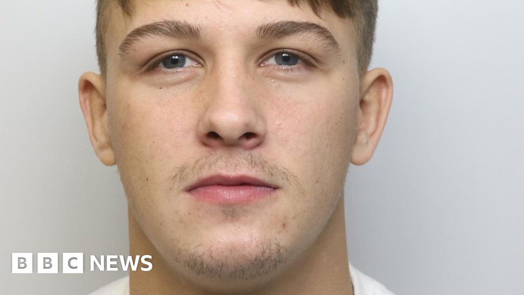 Fatal Bradford crash driver Christopher Windle has sentence increased - BBC News