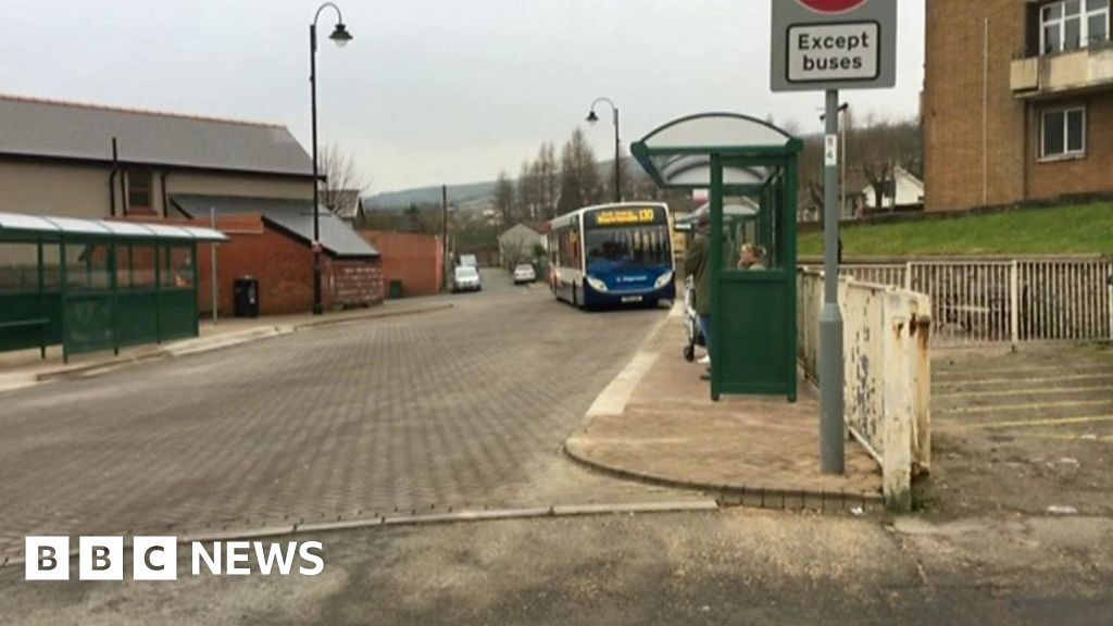 Tonypandy bus station revamp misses step-free access - BBC News