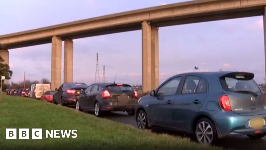 Orwell Bridge closed for 88 hours over past five years