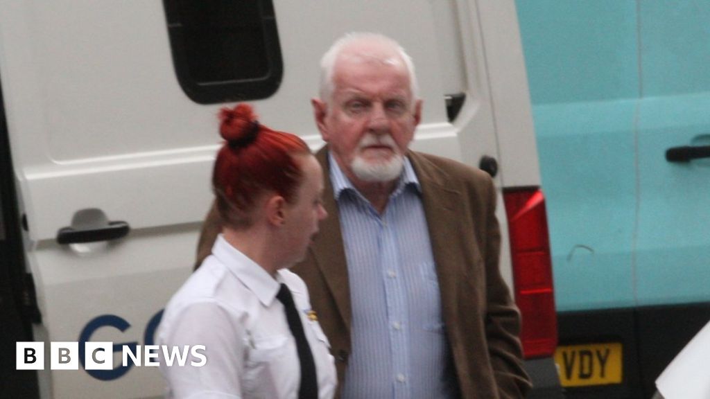 Man jailed for threats to Nicola Sturgeon and attack on sheriff