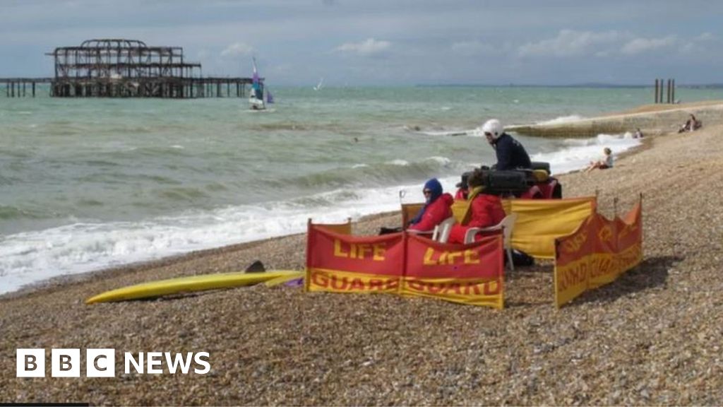 Brighton and Hove: Extra lifeguards on duty for summer holidays