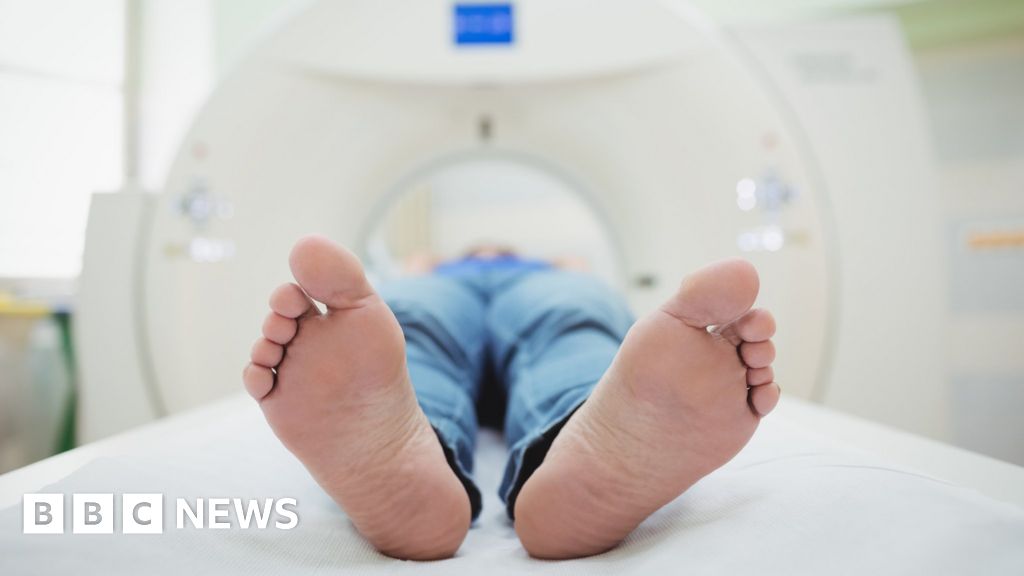 'Huge leap' in prostate cancer testing - BBC News