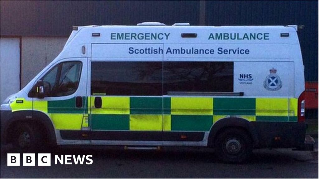 Man, 69, dies after falling ill at Glasgow nightclub - BBC News