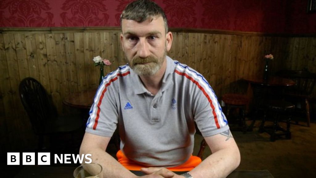 Redcar: 'We’re the forgotten people up here' - BBC News