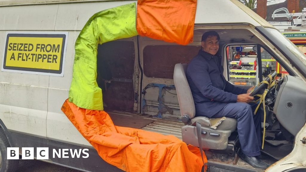 West Midlands fire crews train on vehicles taken off fly-tippers - BBC News