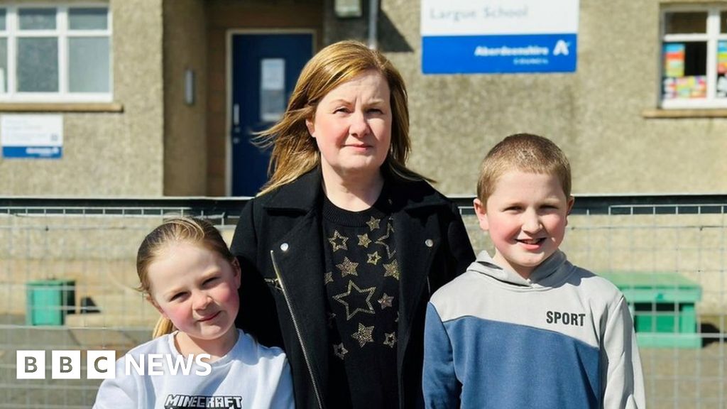 Reprieve for school after 'undemocratic' mothballing