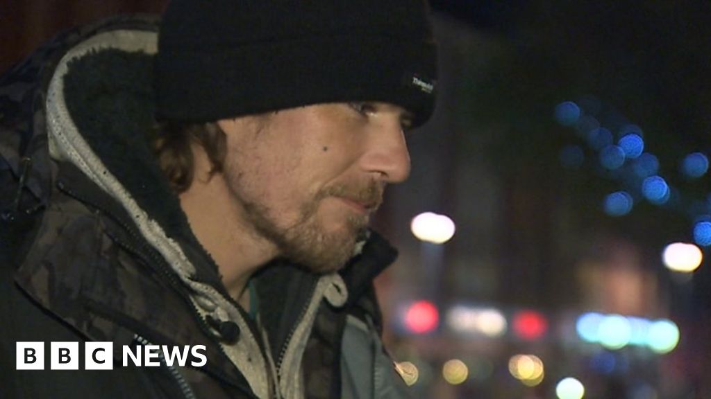 Police being 'heavy-handed' with Swansea homeless people