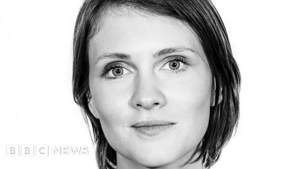 Tramlines Festival director Sarah Nulty dies aged 36 - BBC News