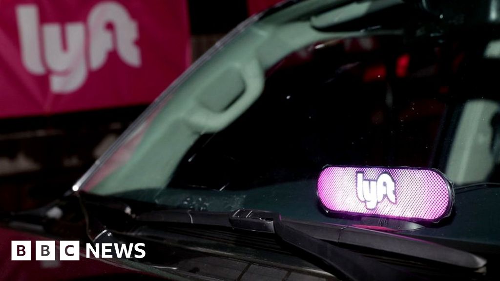 Lyft losses grow ahead of $25bn flotation - BBC News